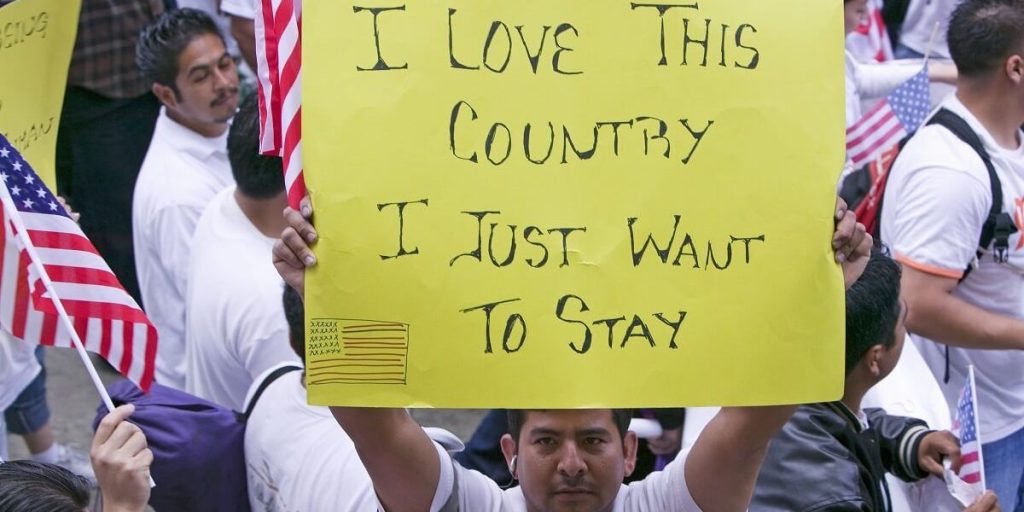 10 GOP Lawmakers Back Immigration Bill Granting Legal Status to Illegal ...