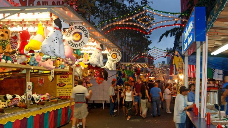 Carlyle Street Fair 2025 Full Schedule, Admission Info, Food and Events ...