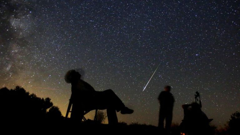 Perseids Meteor Shower in California: Best Dates, Locations, and ...