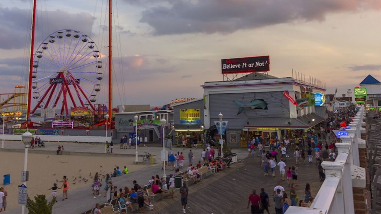 Ocean City Sunfest 2025: Full Schedule, Admission Info, Grandstand ...