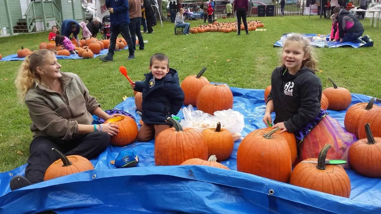 Rutland Fall Holiday Fair 2025: Date, Time, Vendor Line-Up, Holiday ...