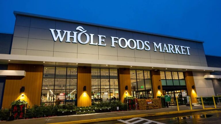 Thanksgiving 2025 Store Hours: Which Grocery Stores Are Open or Closed ...