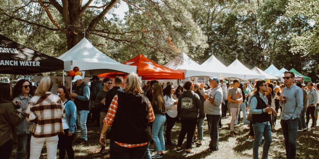 Tennessee Festival of Vendors 2025: Dates, Holiday Shopping, Food ...