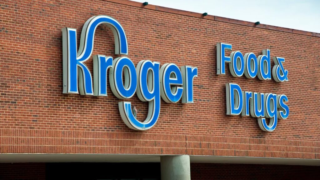 Kroger Plans to Close About 60 Stores After Albertsons Merger Collapse ...